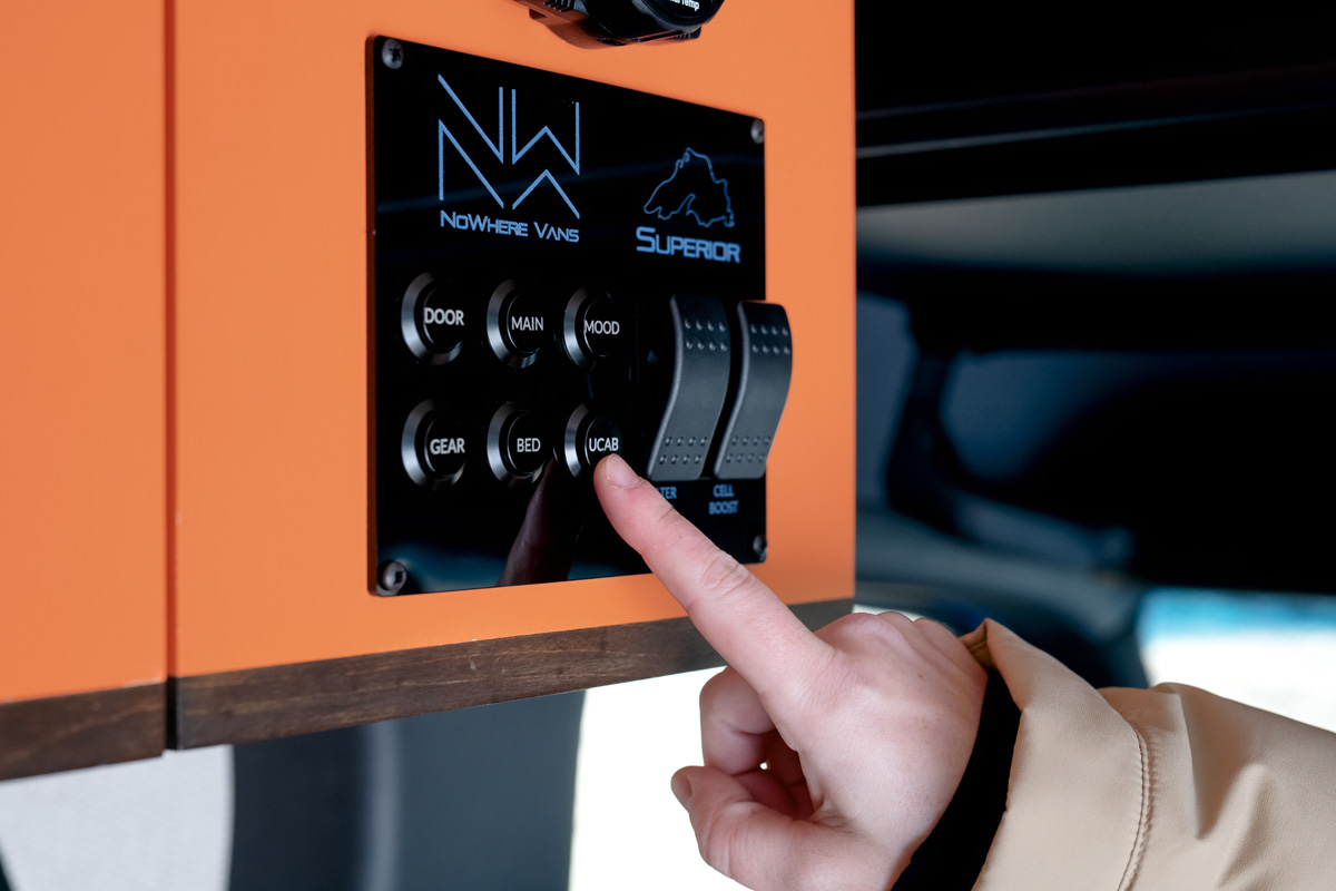 Superior - NoWhere Vans Configurator