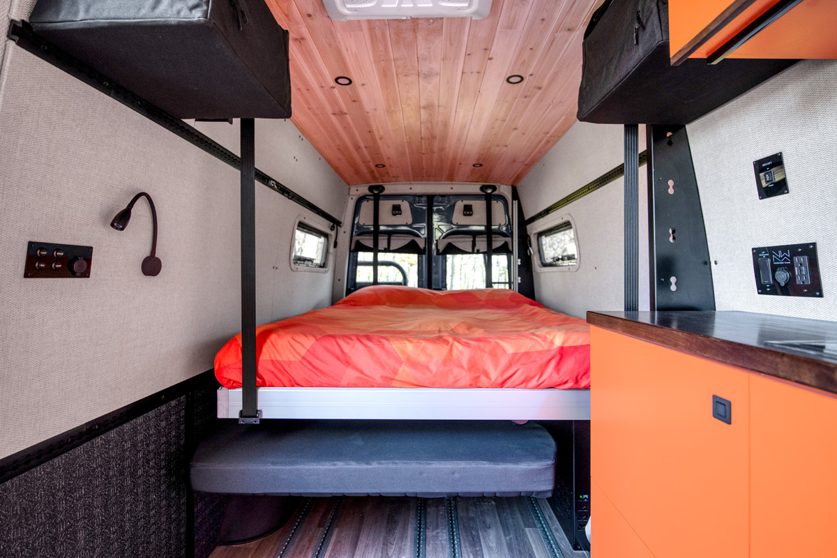 Superior - NoWhere Vans Configurator